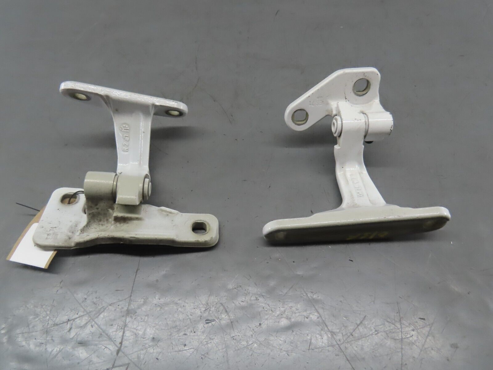 Mercedes Benz Sprinter Drivers Offside Front Door Hinge Hinges 2.0CDI ...