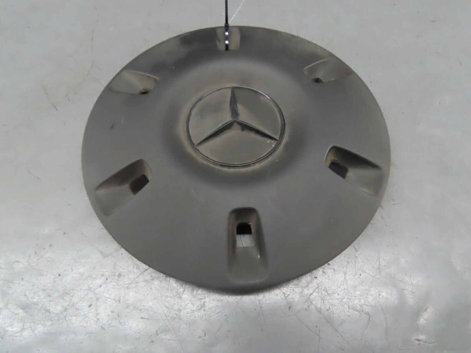 One Mercedes Benz Sprinter Wheel Centre Cap 2.0CDI 2023 (C ...