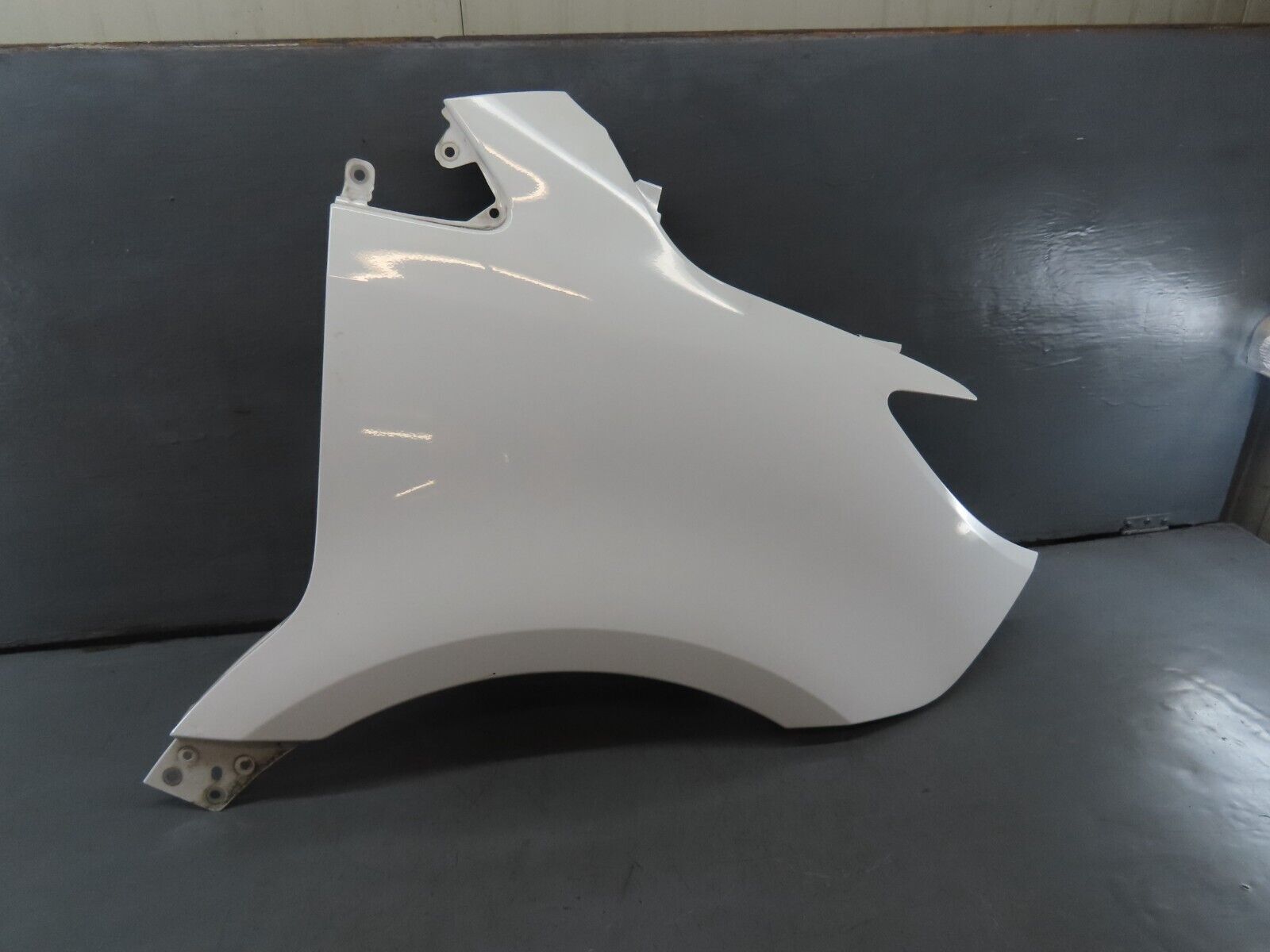 Mercedes Benz Sprinter Drivers Offside Front Wing 2.0CDI 2023 (WHITE ...