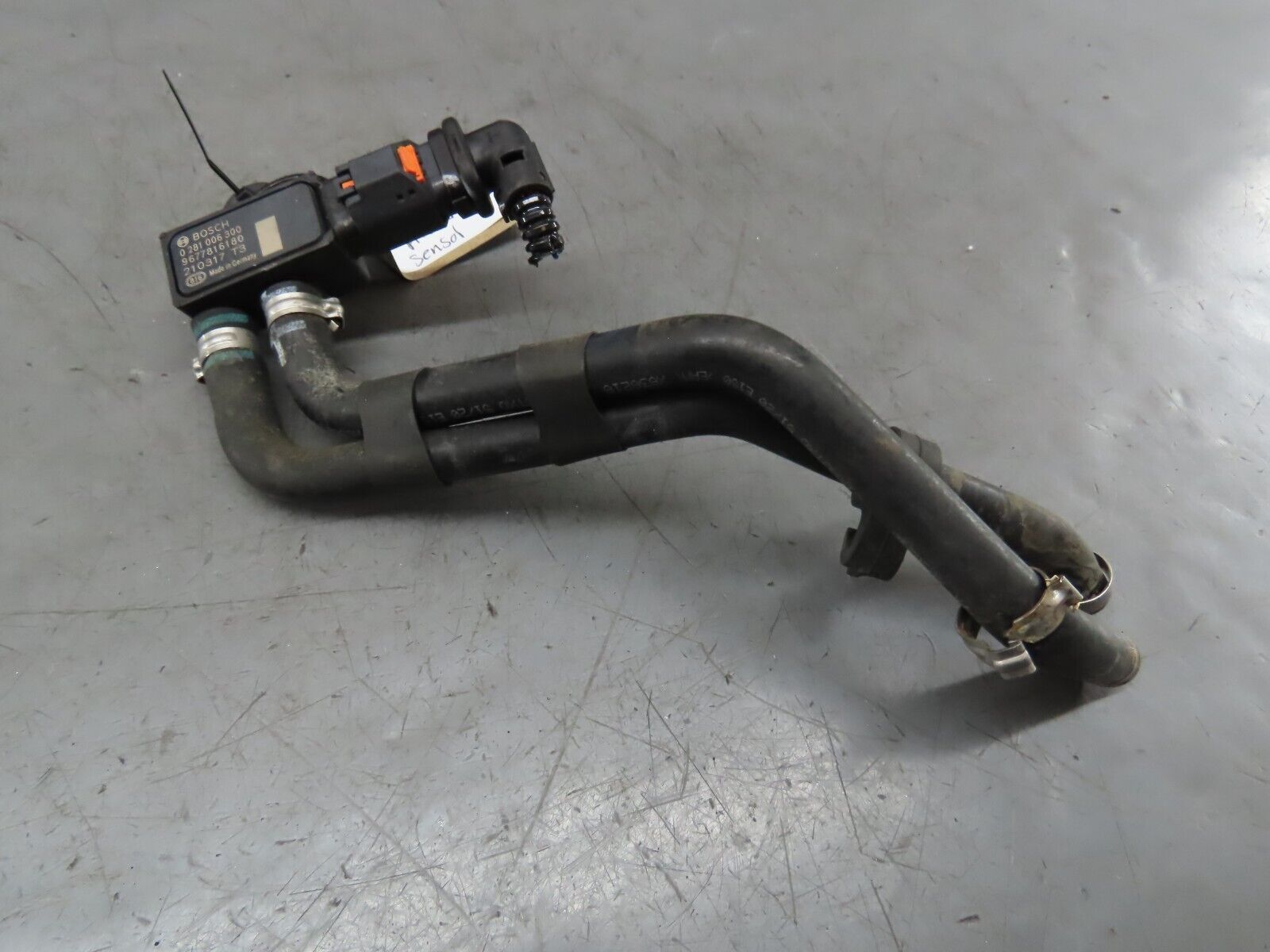 Citroen Dispatch DPF Pressure Sensor 1.5HDI 2021 - BOSCH - 9677816180 ...