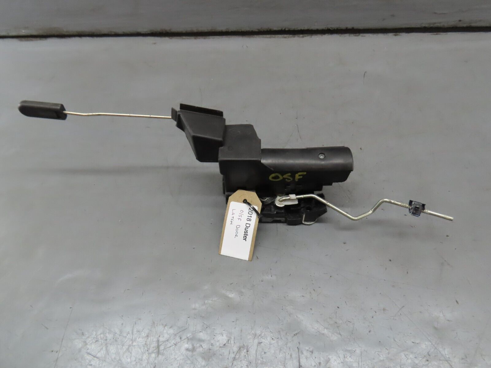 Dacia Duster Drivers Offside Front Door Lock Latch Motor 1.5DCI 2018 ...