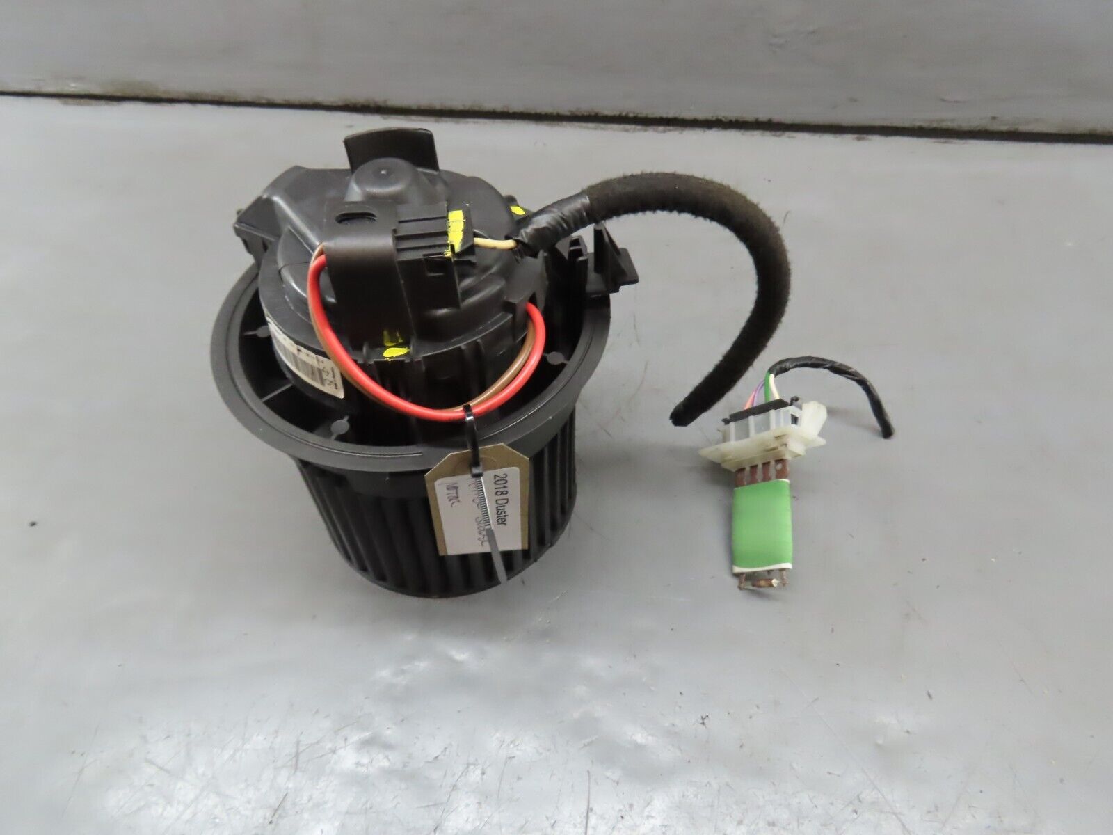 Dacia Duster Heater Blower Motor & Resistor 1.5DCI 2018 - Chrispin's ...
